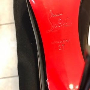 Christian Louboutin | Shoes | Christian Louboutin Red Bottom Pumps ...
